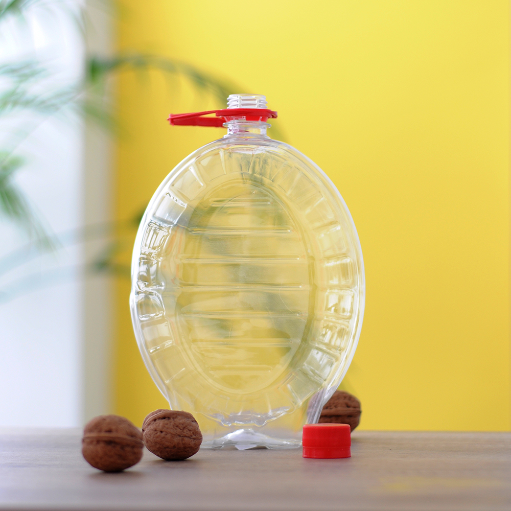 STICLA PET 2 L BUTELCUTA Φ 28MM – COD S2811 – TOMIS PLAST